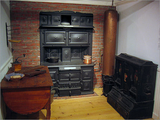 Historic Kitchen | Tile and countertops | Santa Rosa Tile Supply, Inc.